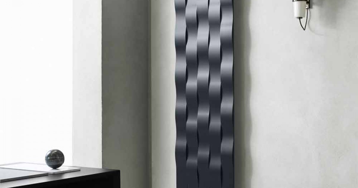 Radiateur mural vertical moderne en acier