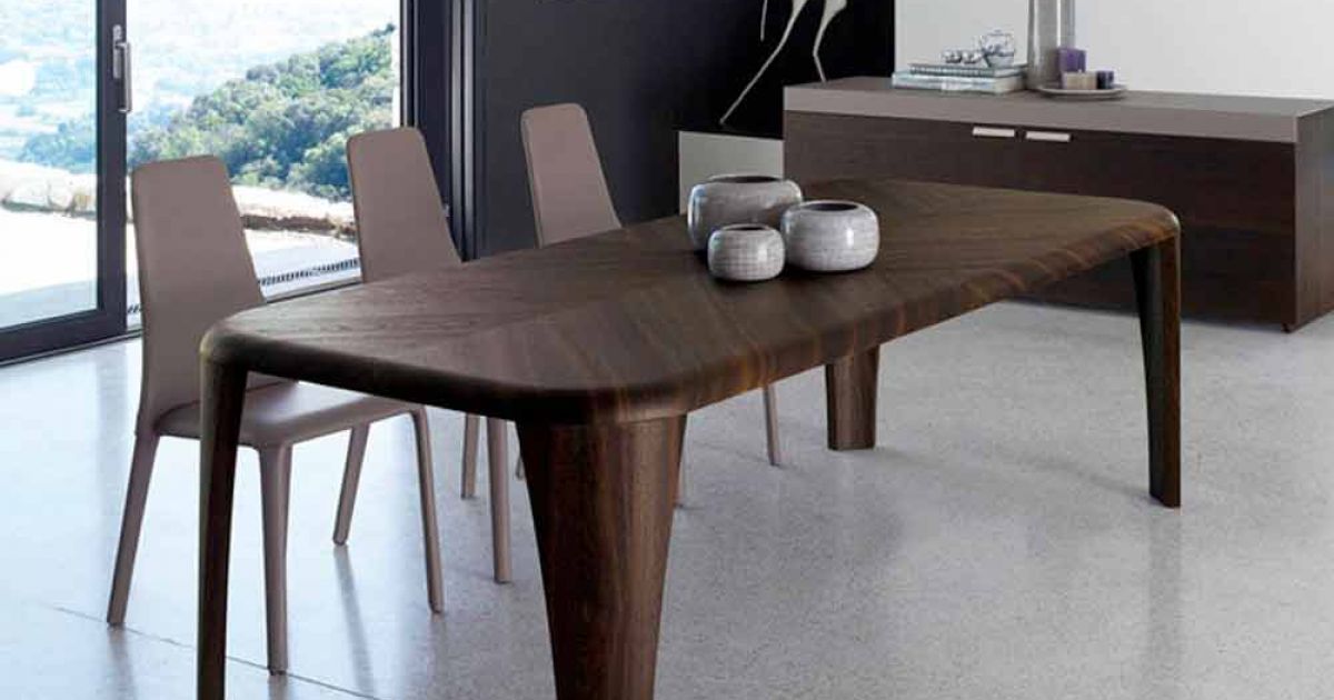 Table design moderne en bois fabriquée en Italie à la main Bois